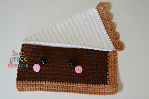 Chocolate Cream Pie Kawaii Cuddler™ - Free Crochet Pattern ...