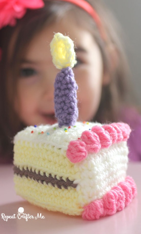 Crochet Roundup - Free Cake & Pie Patterns - 3amgracedesigns